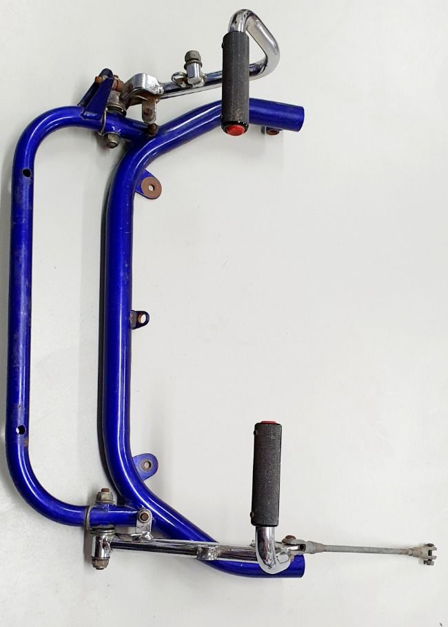 ARROW AX6 - X8 SHORT FRONT CHASSIS SECTION S/HAND